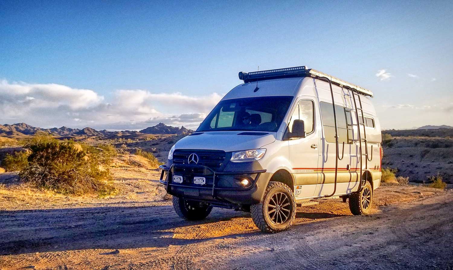 RV Types Motorhome Class A and Class C - DriveBy Tourists